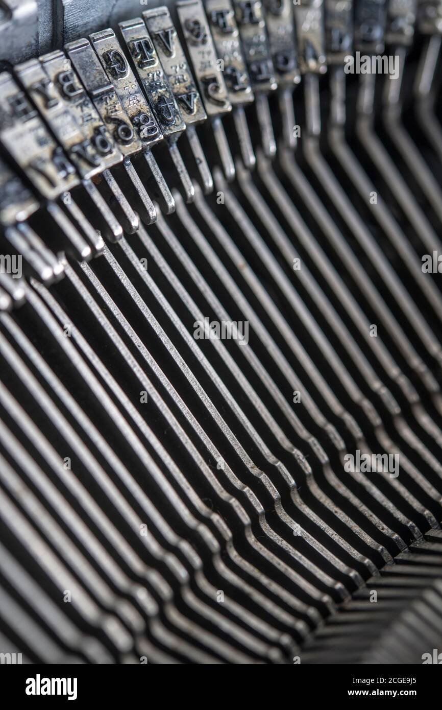 Typewriter keys arms hi-res stock photography and images - Alamy