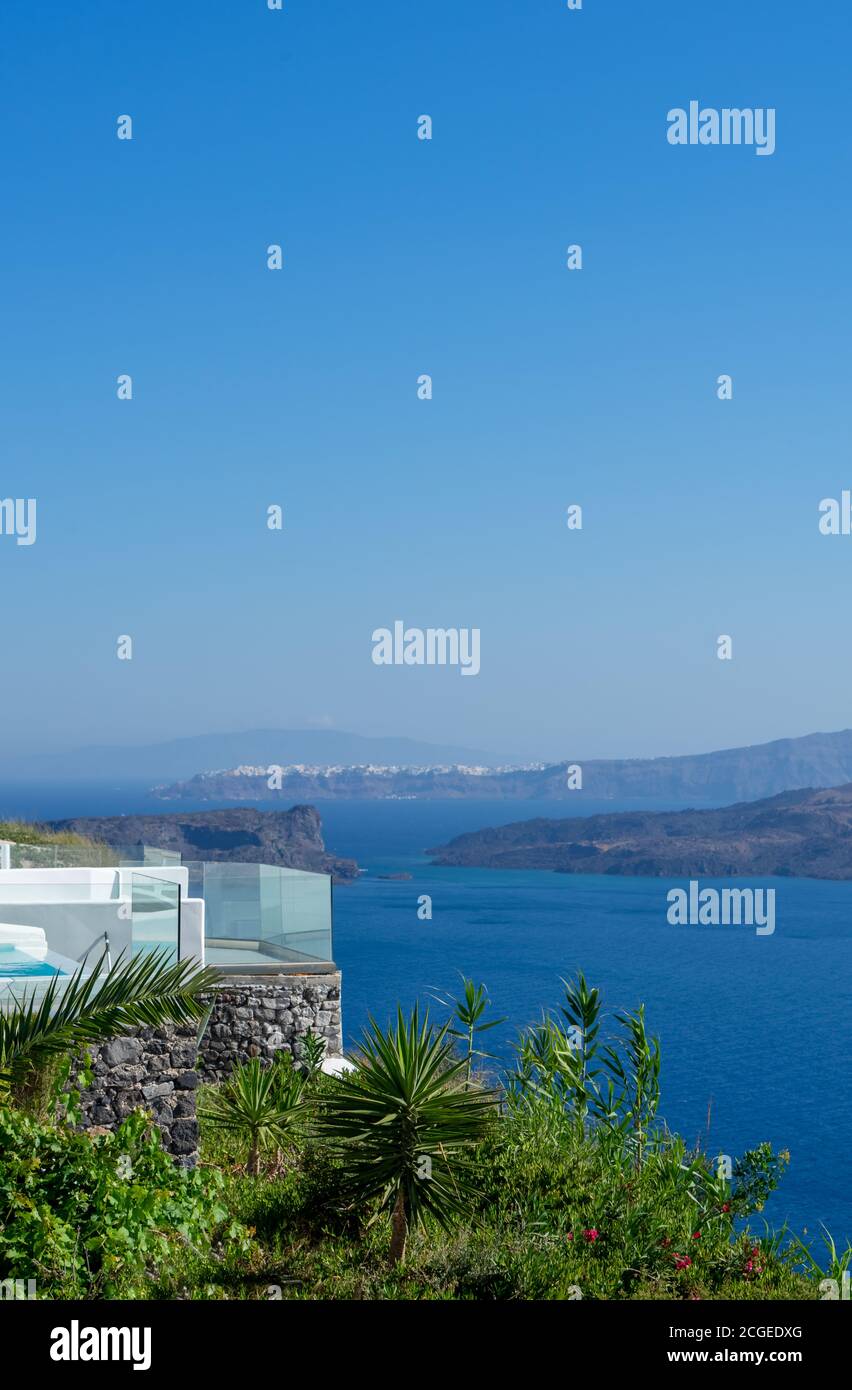 Beautiful view from Akrotiri to caldera and volcano on a sunny day ...