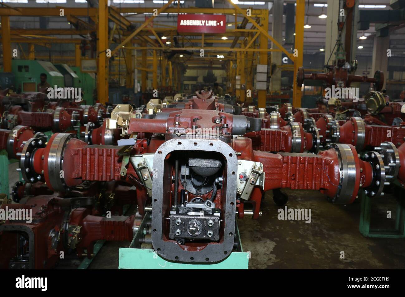 Engine manufacturing hi-res stock photography and images - Alamy