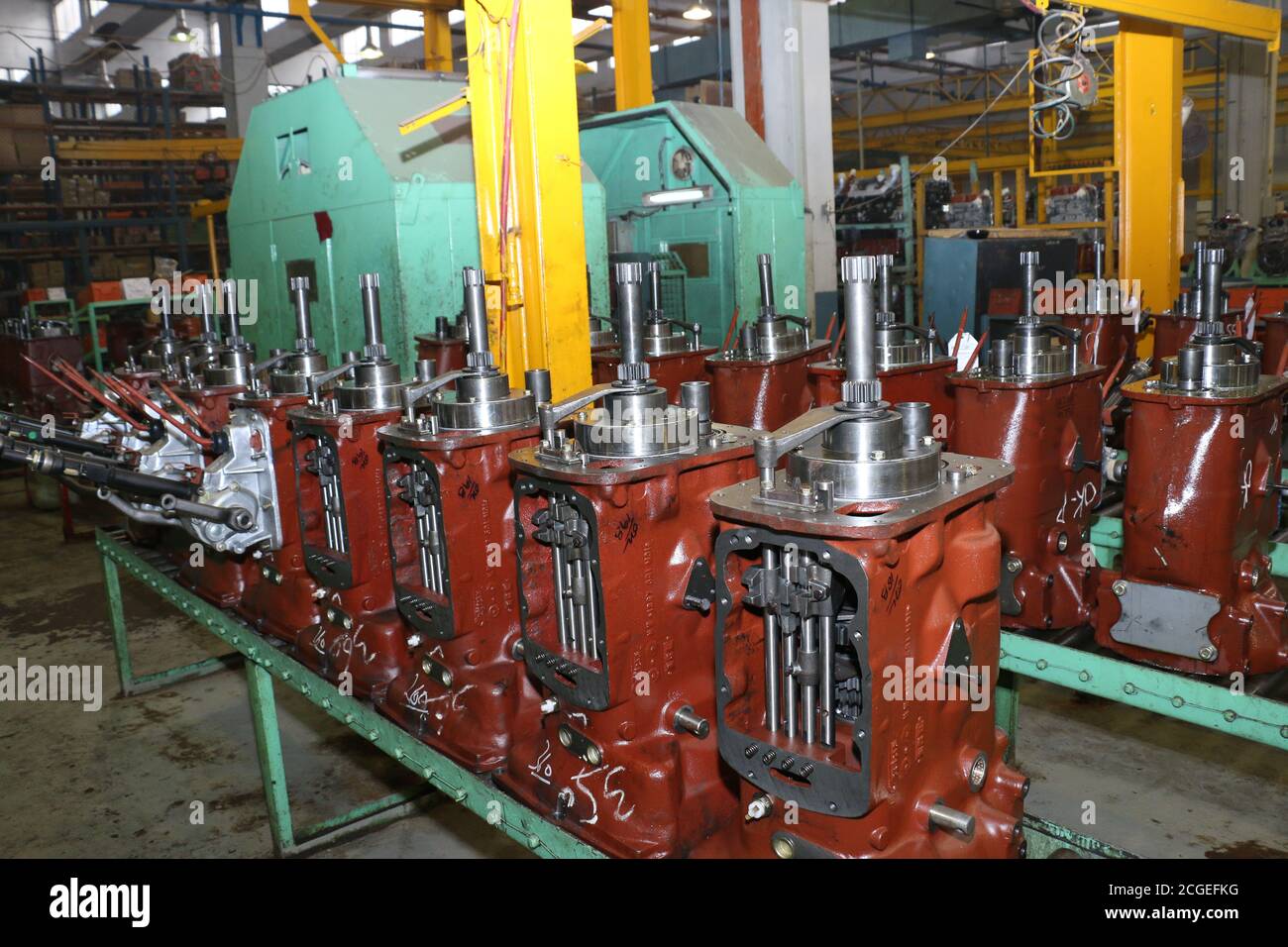 Assembly line of tractors hi-res stock photography and images - Alamy