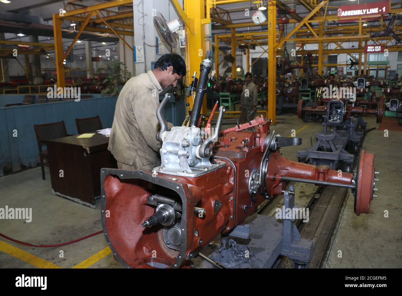 Assembly line of tractors hi-res stock photography and images - Alamy