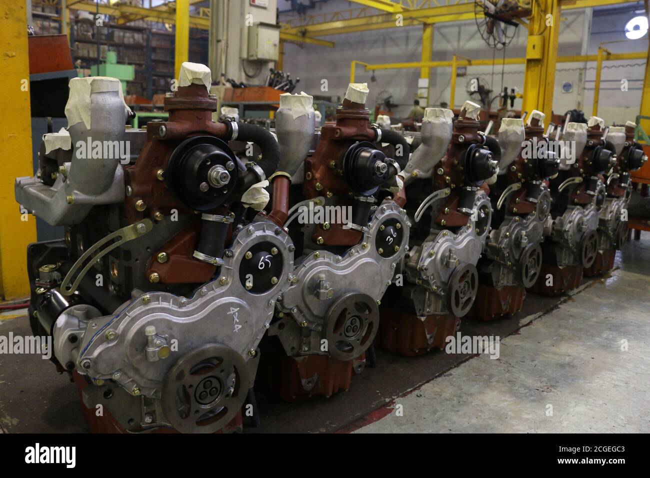 Assembly line of tractors hi-res stock photography and images - Alamy