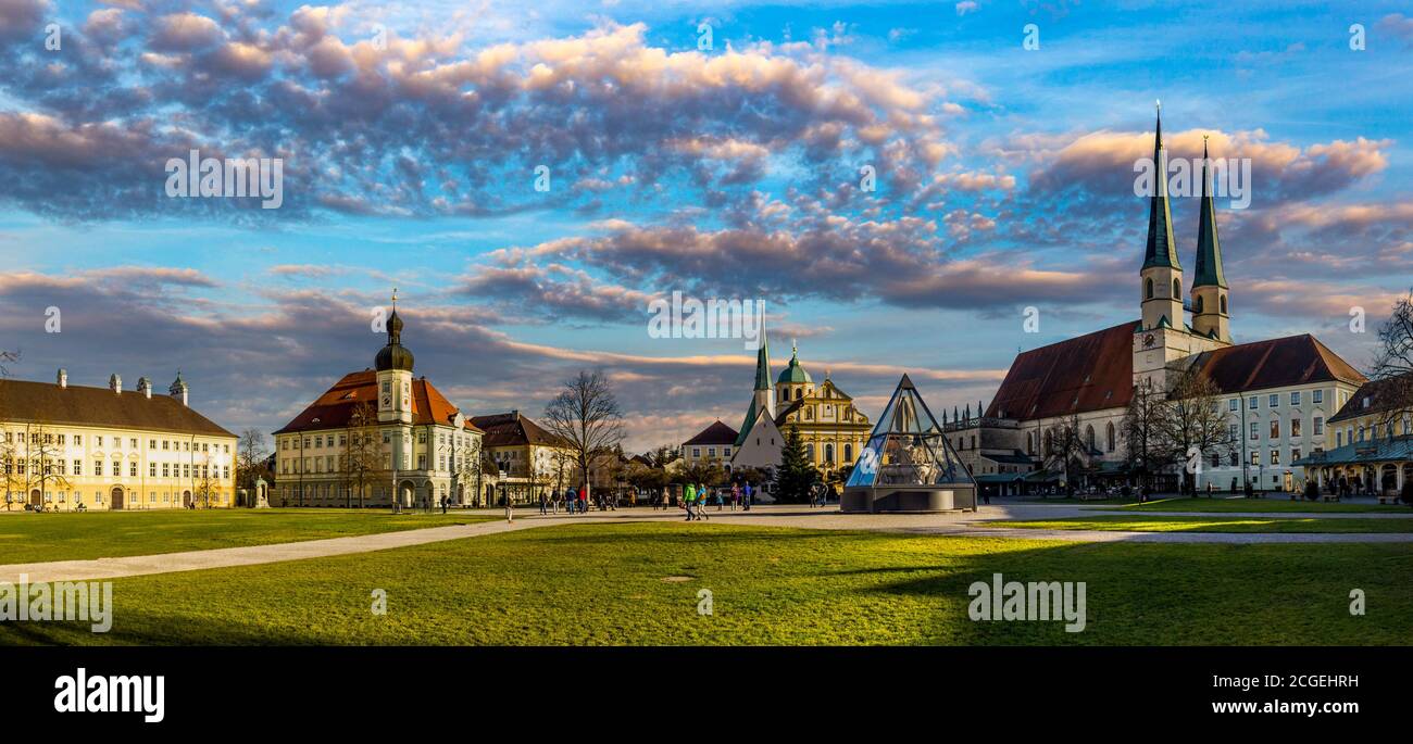 Main square of the city Altotting. Bavaria. Germany Stock Photo - Alamy