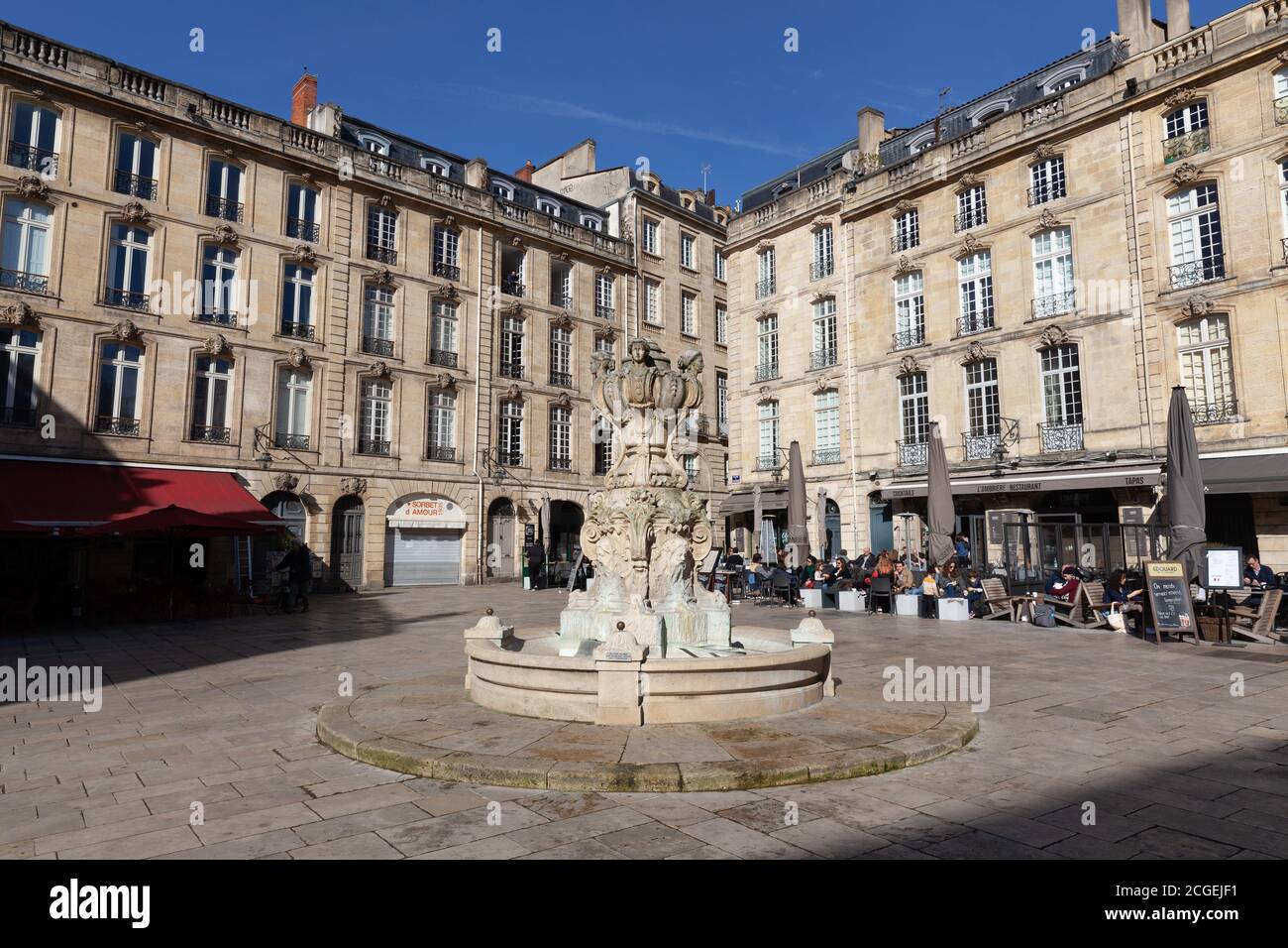 Place du parlement bordeaux hi-res stock photography and images - Alamy
