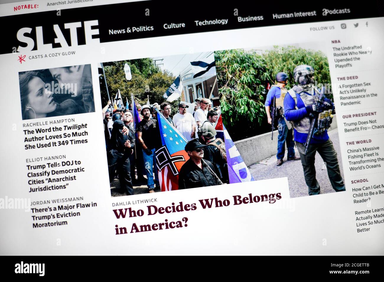 A computer screen grab of the Slate website's homepage Stock Photo - Alamy