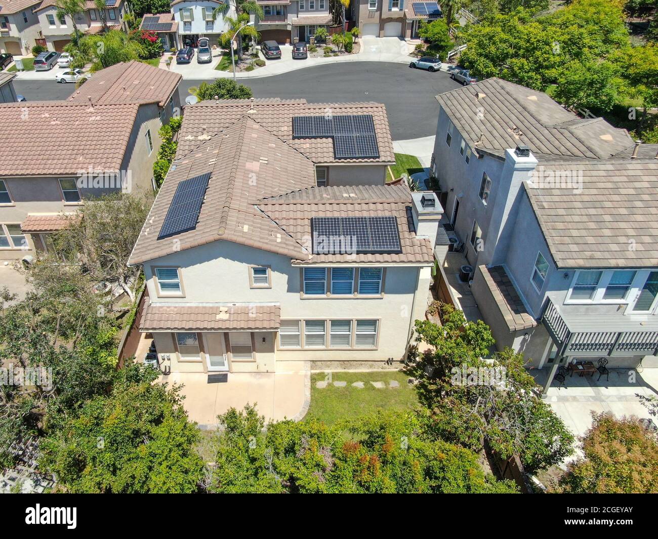 Solar panel house california hi-res stock photography and images - Alamy