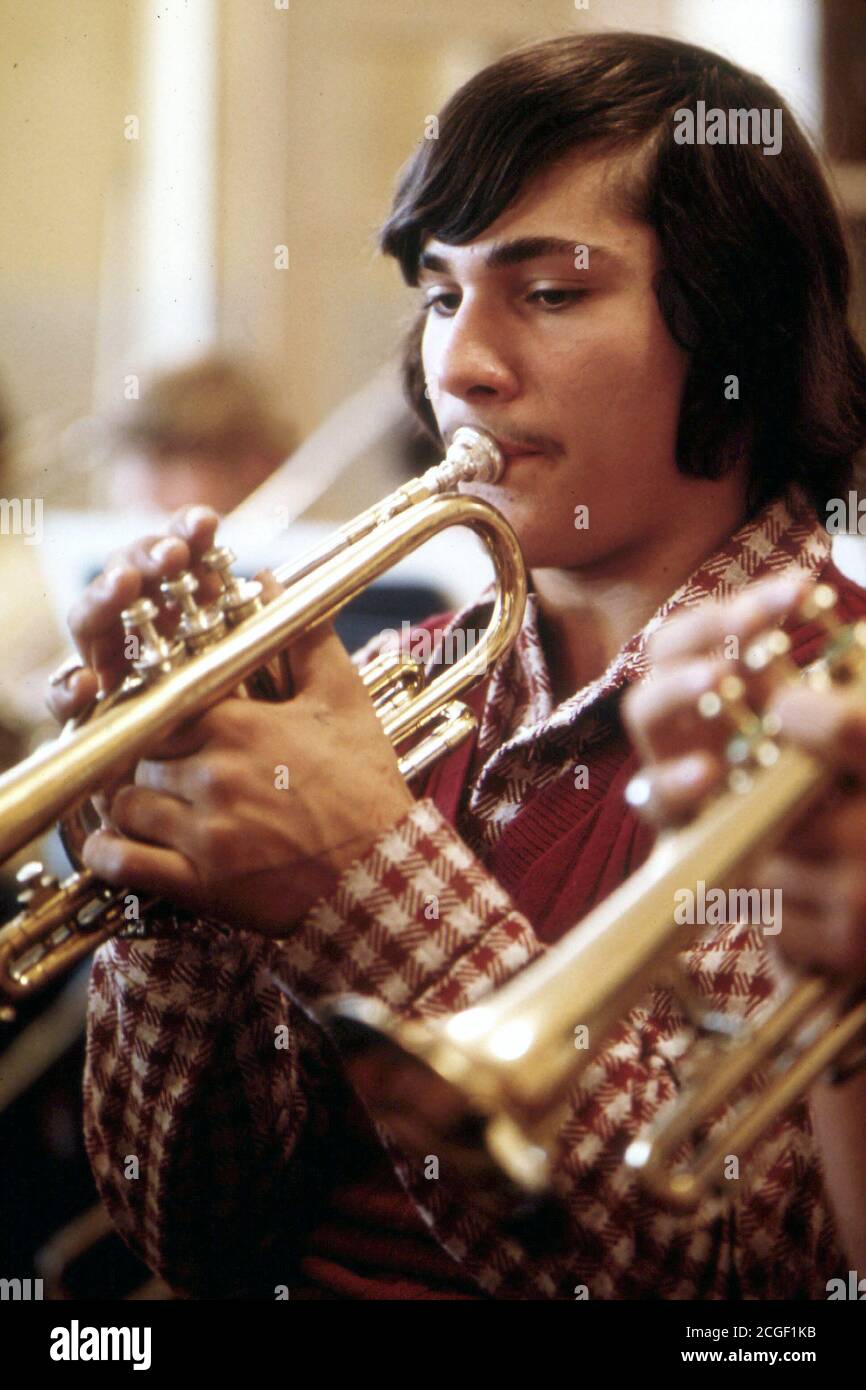 High school band class hi-res stock photography and images - Alamy