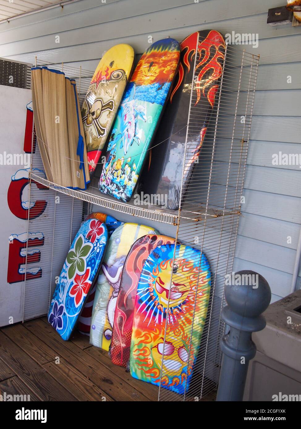 Boogie boards hi-res stock photography and images - Alamy