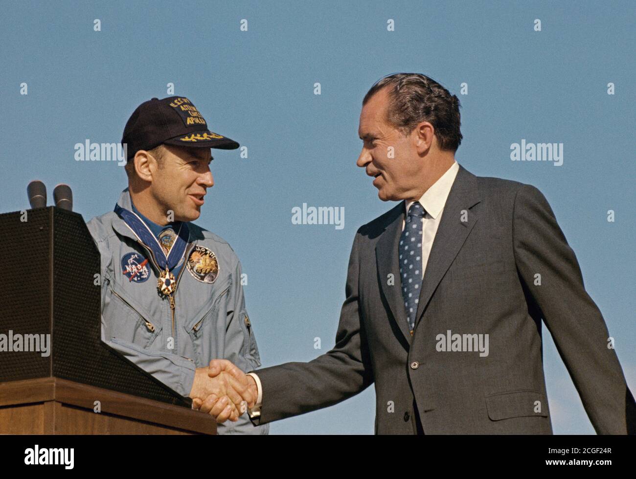 James lovell apollo 13 hi-res stock photography and images - Alamy