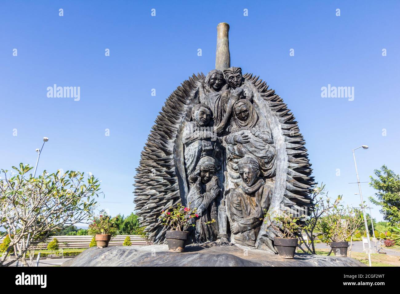 Sculpture Filipino Artist at Oliver Howell-price blog