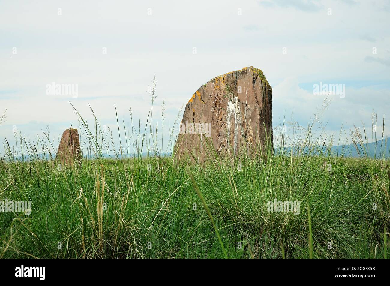 Two monolith stones hi-res stock photography and images - Alamy