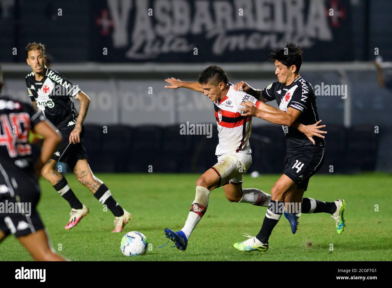 Cano e hi-res stock photography and images - Alamy