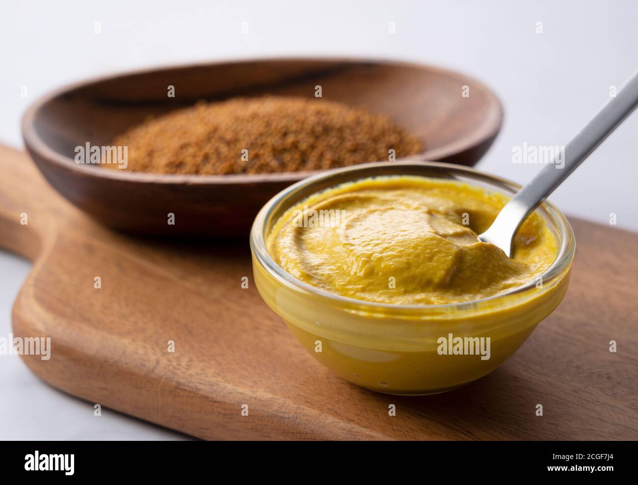 Whole grain mustard sauce hi-res stock photography and images - Alamy