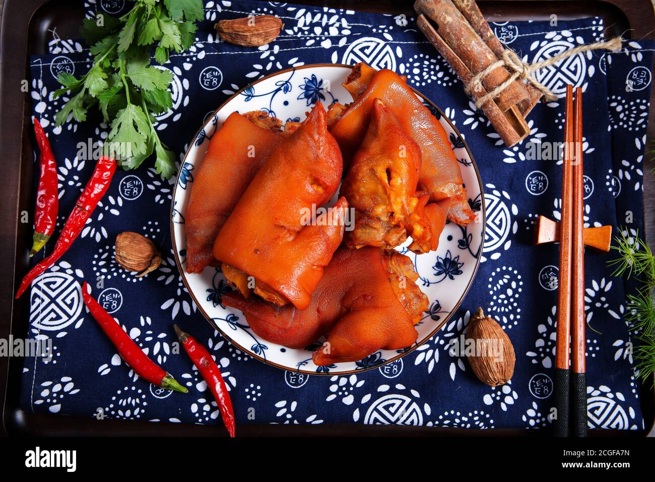 Pigs feet hi-res stock photography and images - Alamy