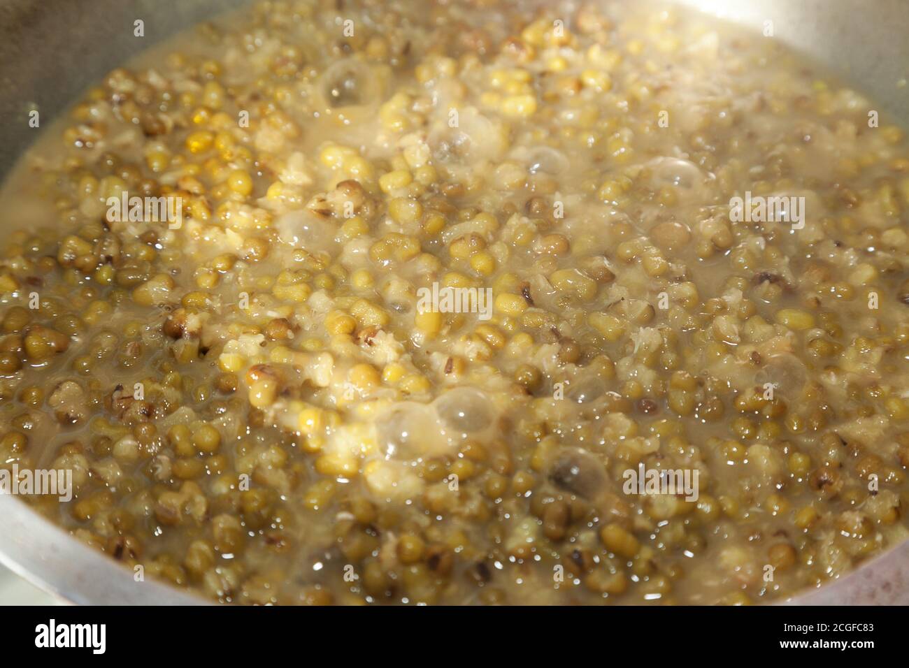 Boiling bean hi-res stock photography and images - Alamy