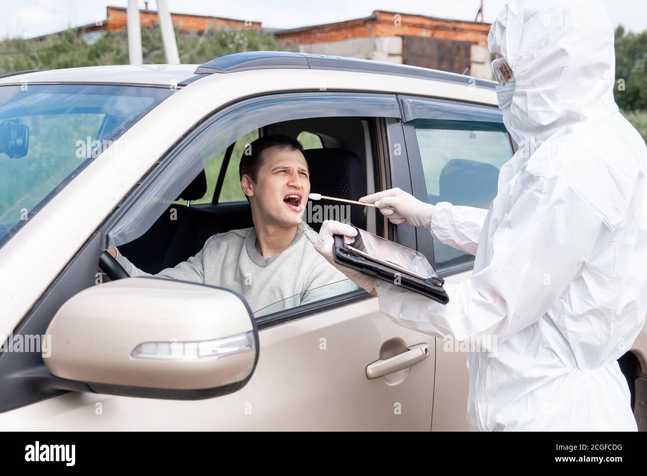 Test driver check for coronavirus, bubonic plague at border of cities ...