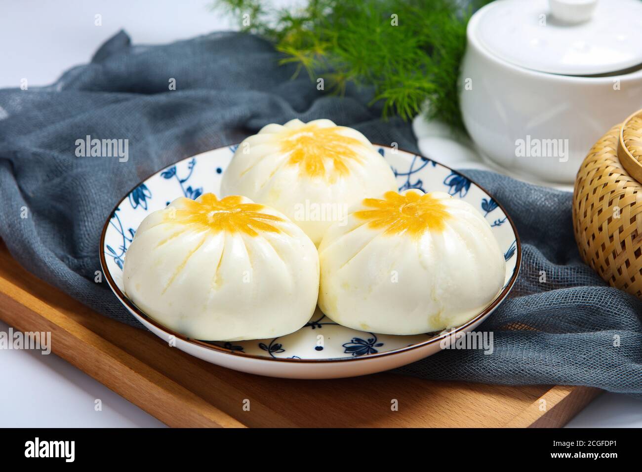 Sheng jian bao Stock Photo - Alamy