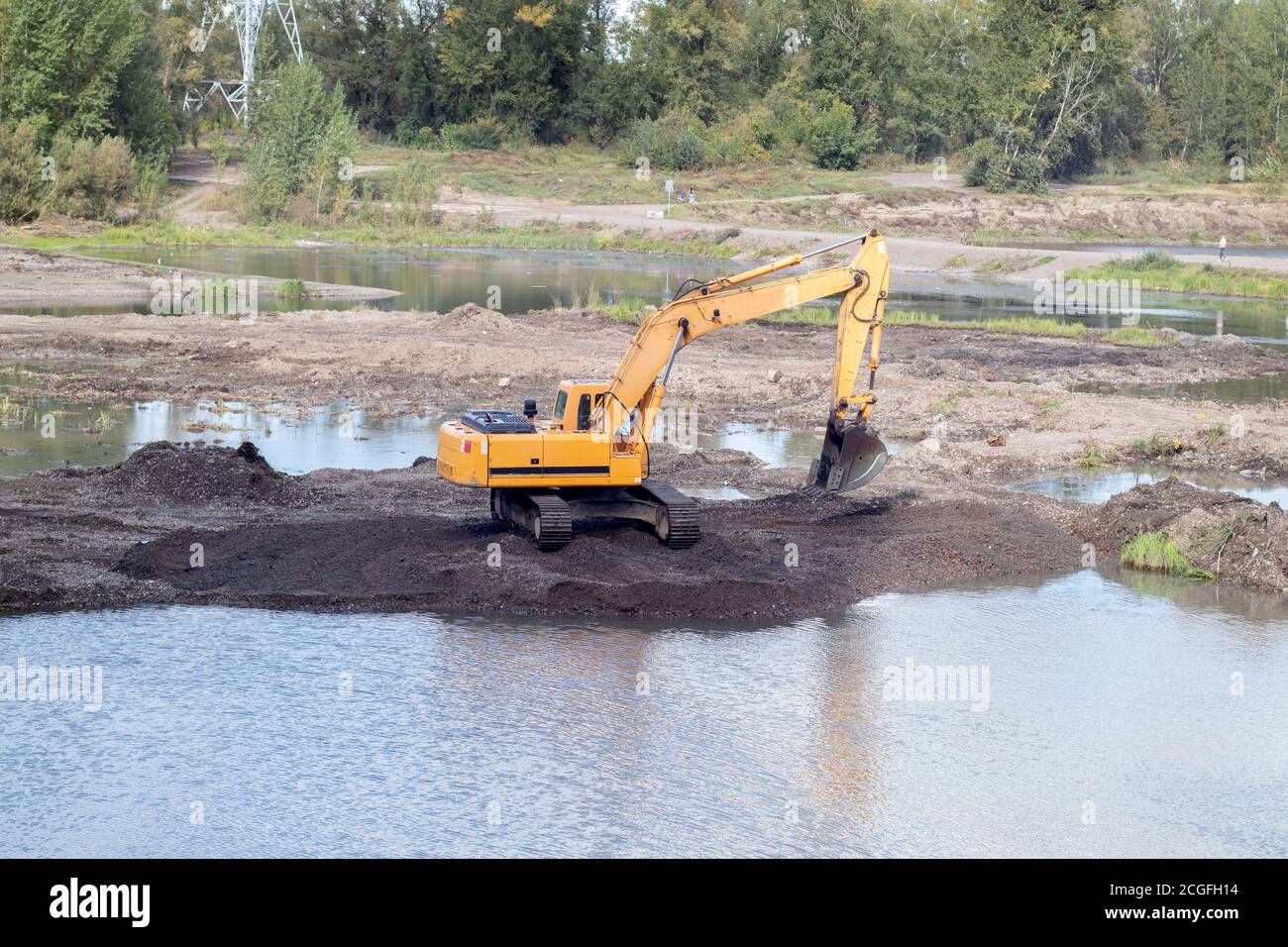 Embankment construction work hi-res stock photography and images - Alamy
