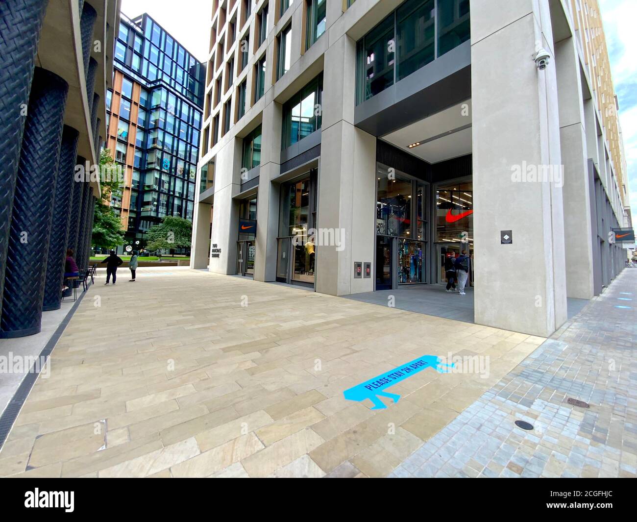 Kings cross redevelopment project hi-res stock photography and images ...