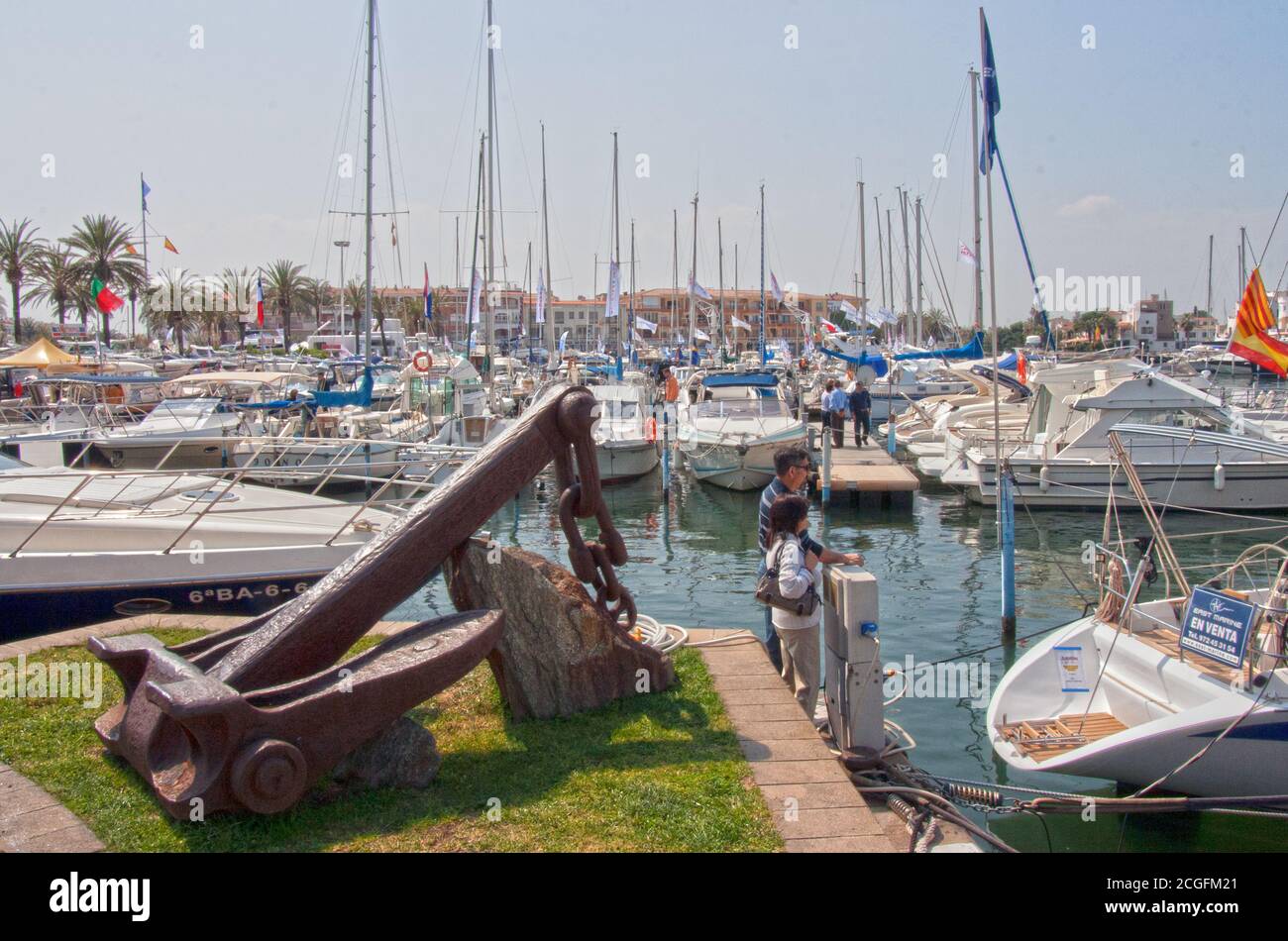 Huge antique anchor with chain. The largest residential marina in ...