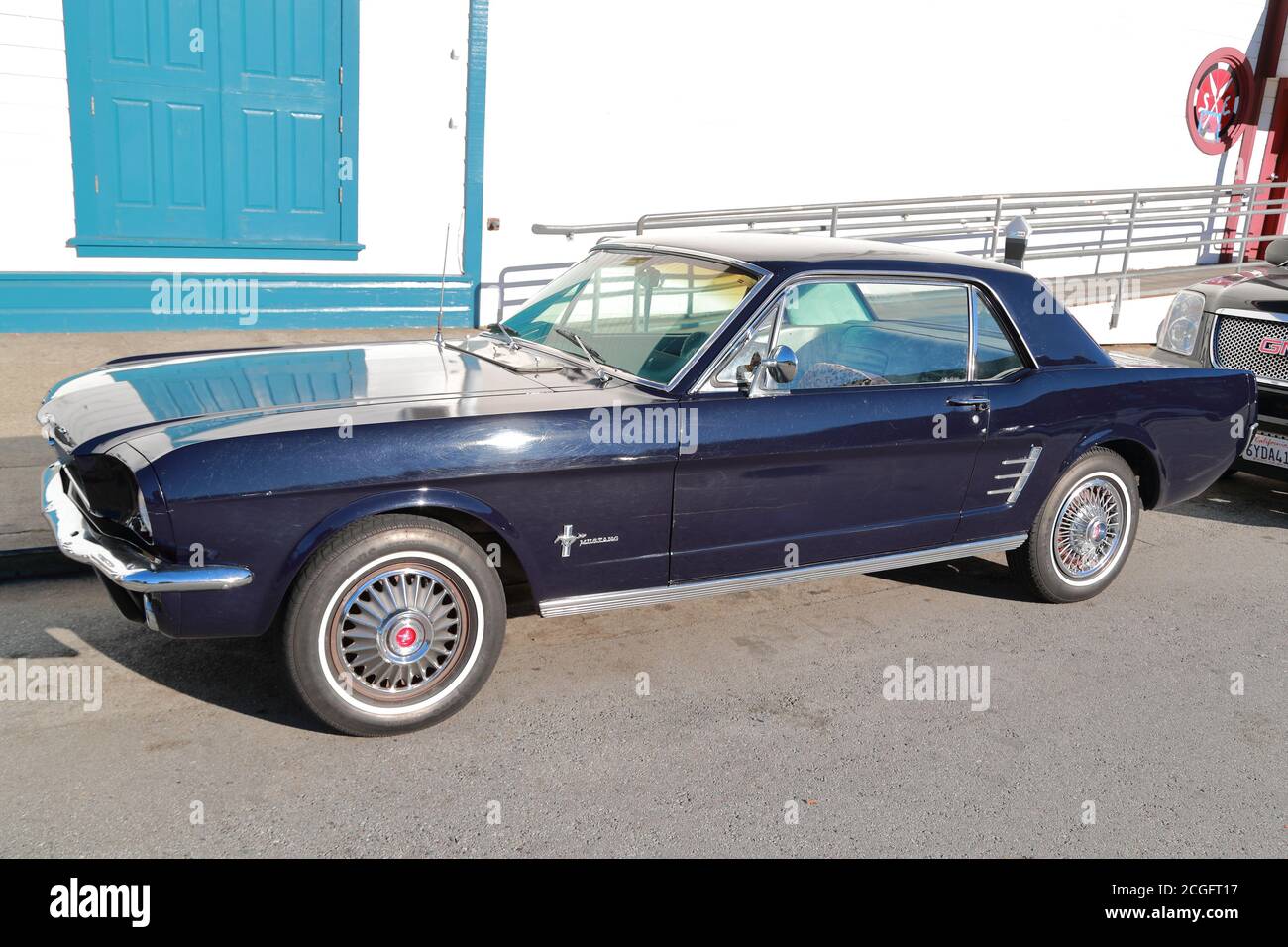 Ford mustang 1960s hi-res stock photography and images - Alamy