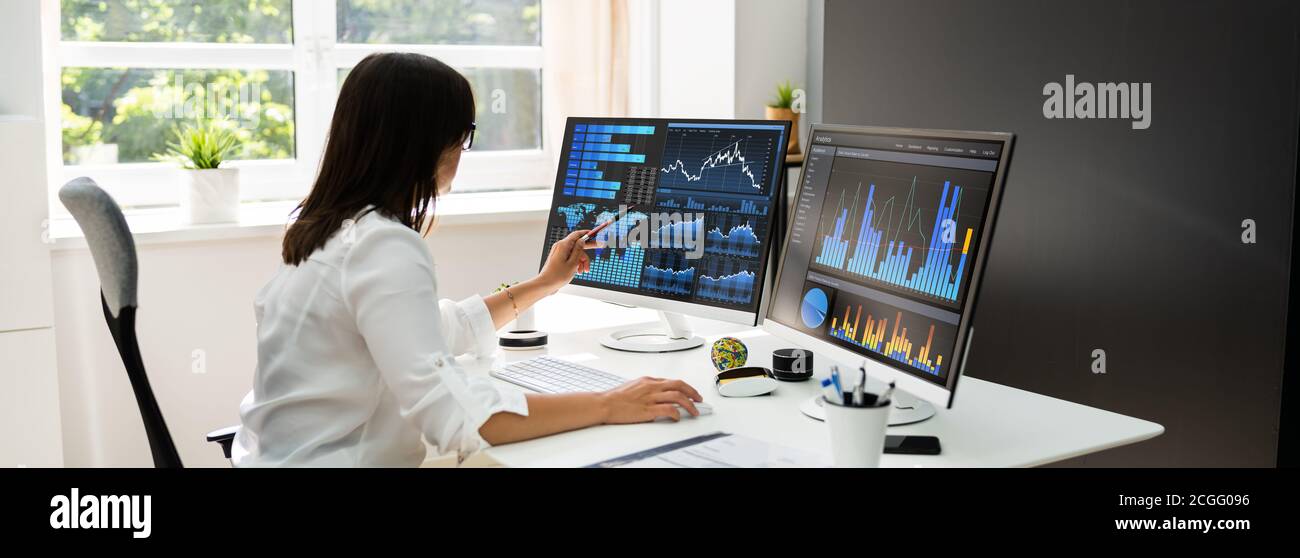 Analyst Women Looking At KPI Data On Computer Screen Stock Photo - Alamy