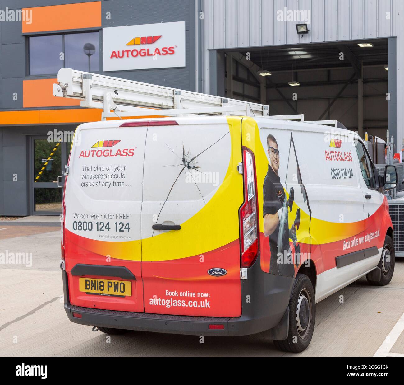 Autoglass High Resolution Stock Photography and Images - Alamy