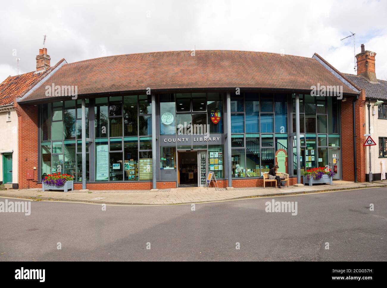 Modern architecture curved building frontage of County Library ...