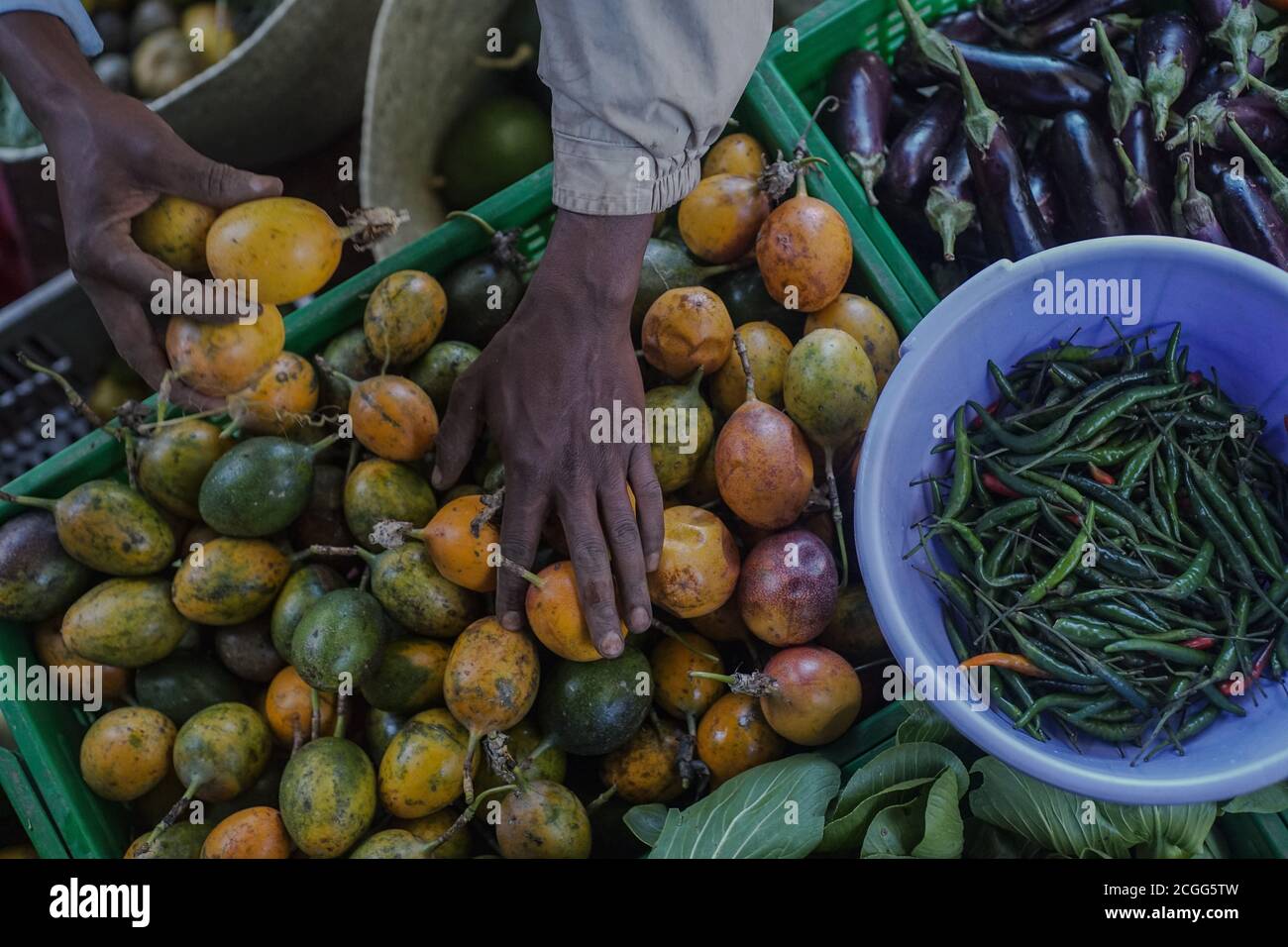 organic food - organic produce Stock Photo - Alamy