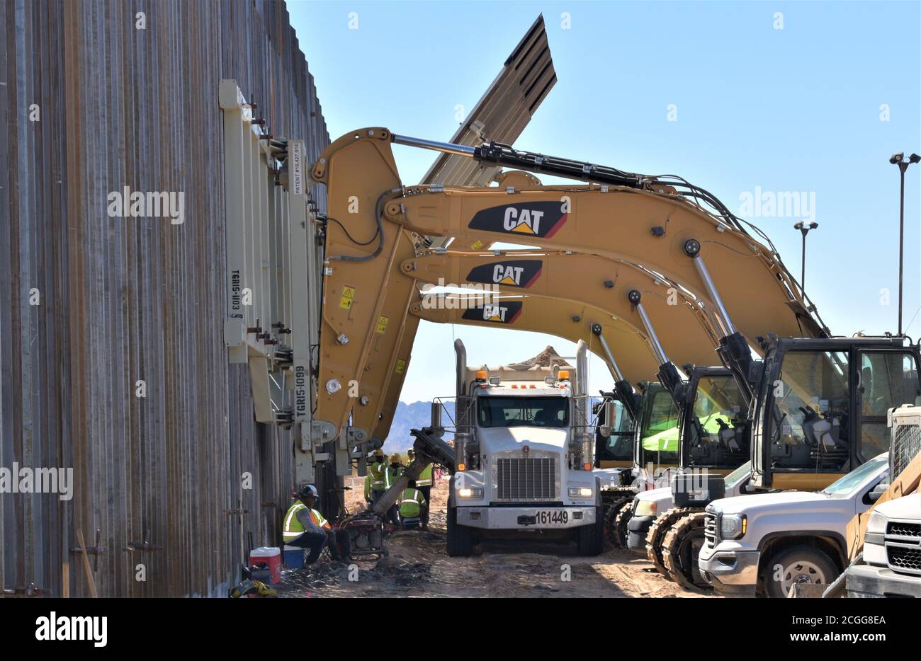U.S. Army Corps of Engineers South Pacific Border District contractors ...