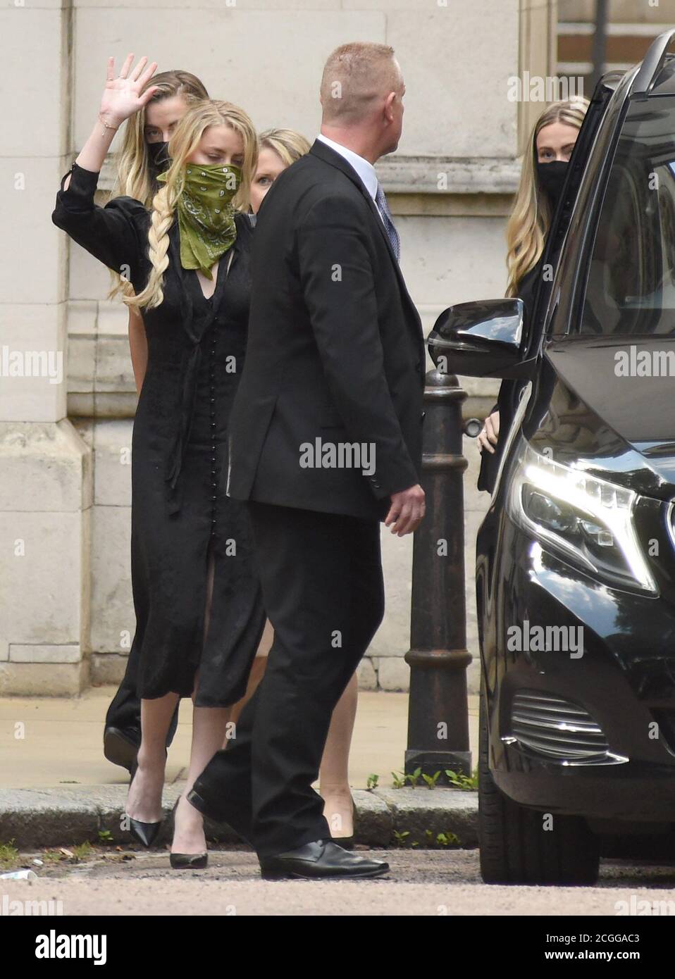 Photo Must Be Credited ©Alpha Press 079965 10/07/2020 Lawyer Jennifer ...