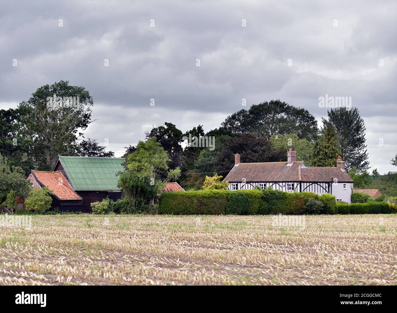 north suffolk farmhouse mettingham suffolk england Stock Photo - Alamy