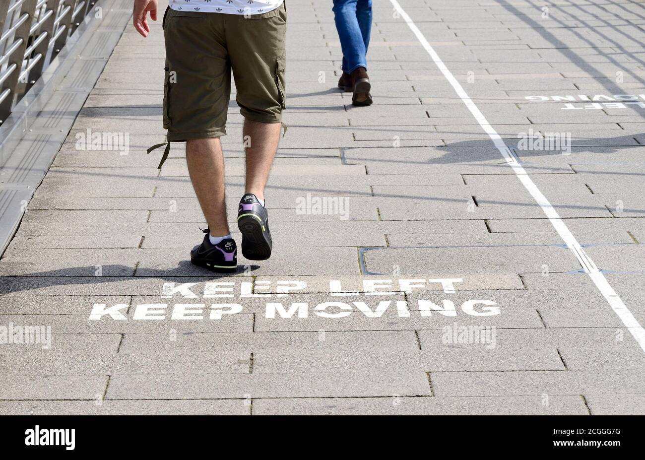 Golden bridge way hi-res stock photography and images - Alamy