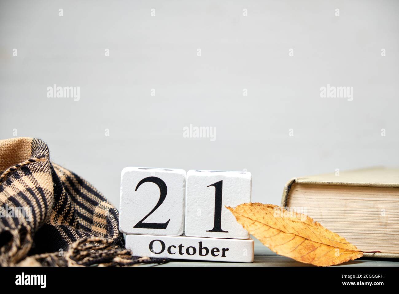 twenty first day of autumn month calendar october with copy space Stock ...