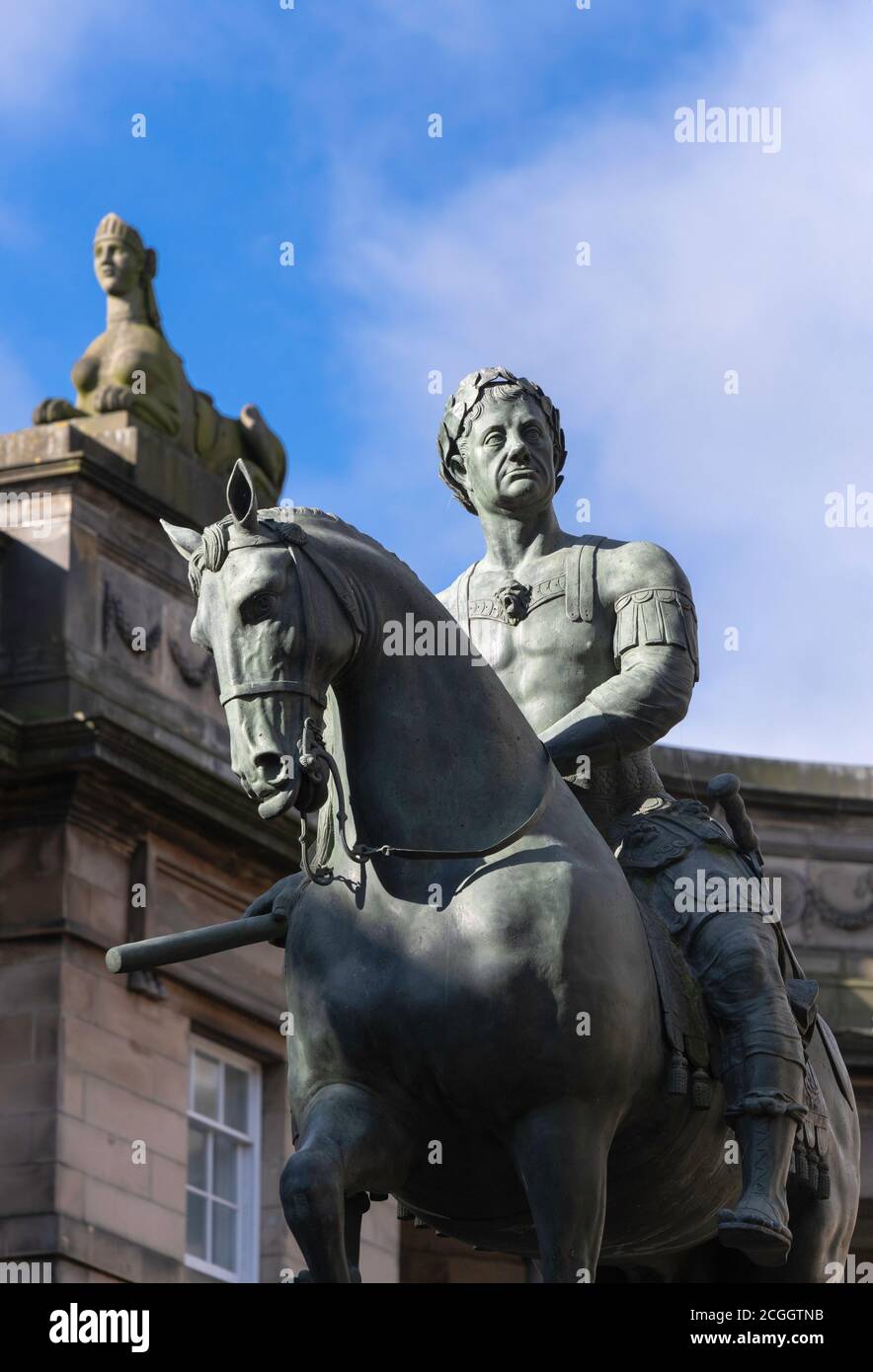 Charles Ii Statue High Resolution Stock Photography and Images - Alamy