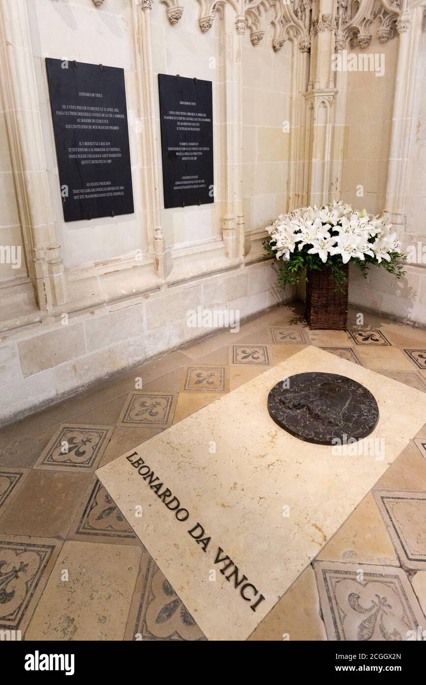 The tomb of Leonardo da Vinci in the Chapel of Saint Hubert, Chateau D ...