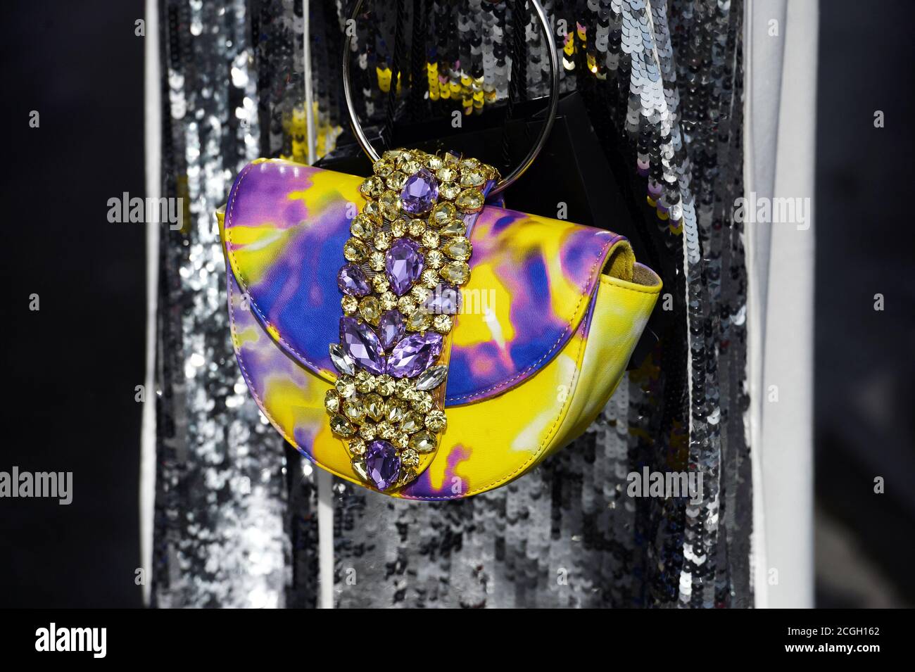 Paris france girl unrecognizable hi-res stock photography and images ...