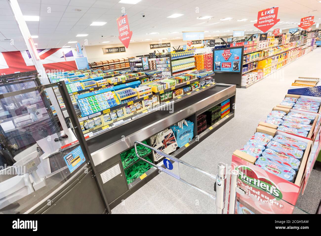 Aldi Supermarket interior Stock Photo - Alamy
