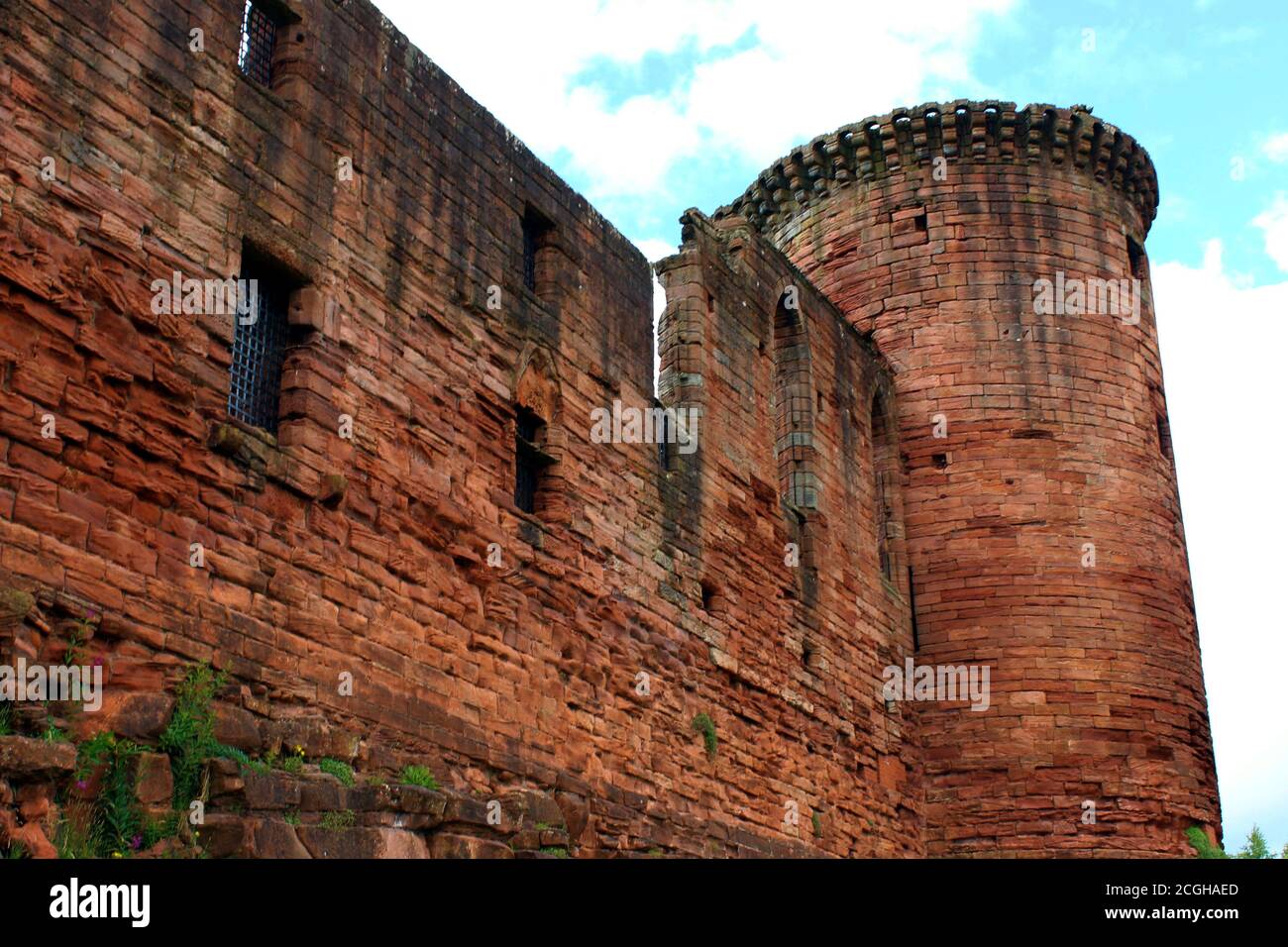 Bothwell castle hi-res stock photography and images - Alamy