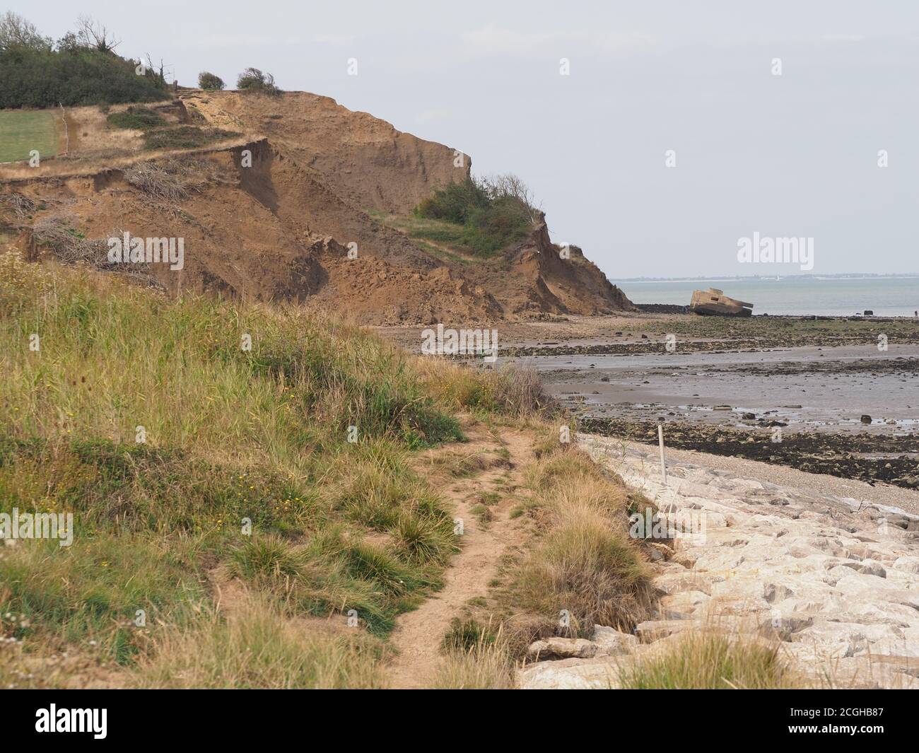 Warden Bay, Kent, UK. 11th September, 2020. UK Weather: a sunny and ...
