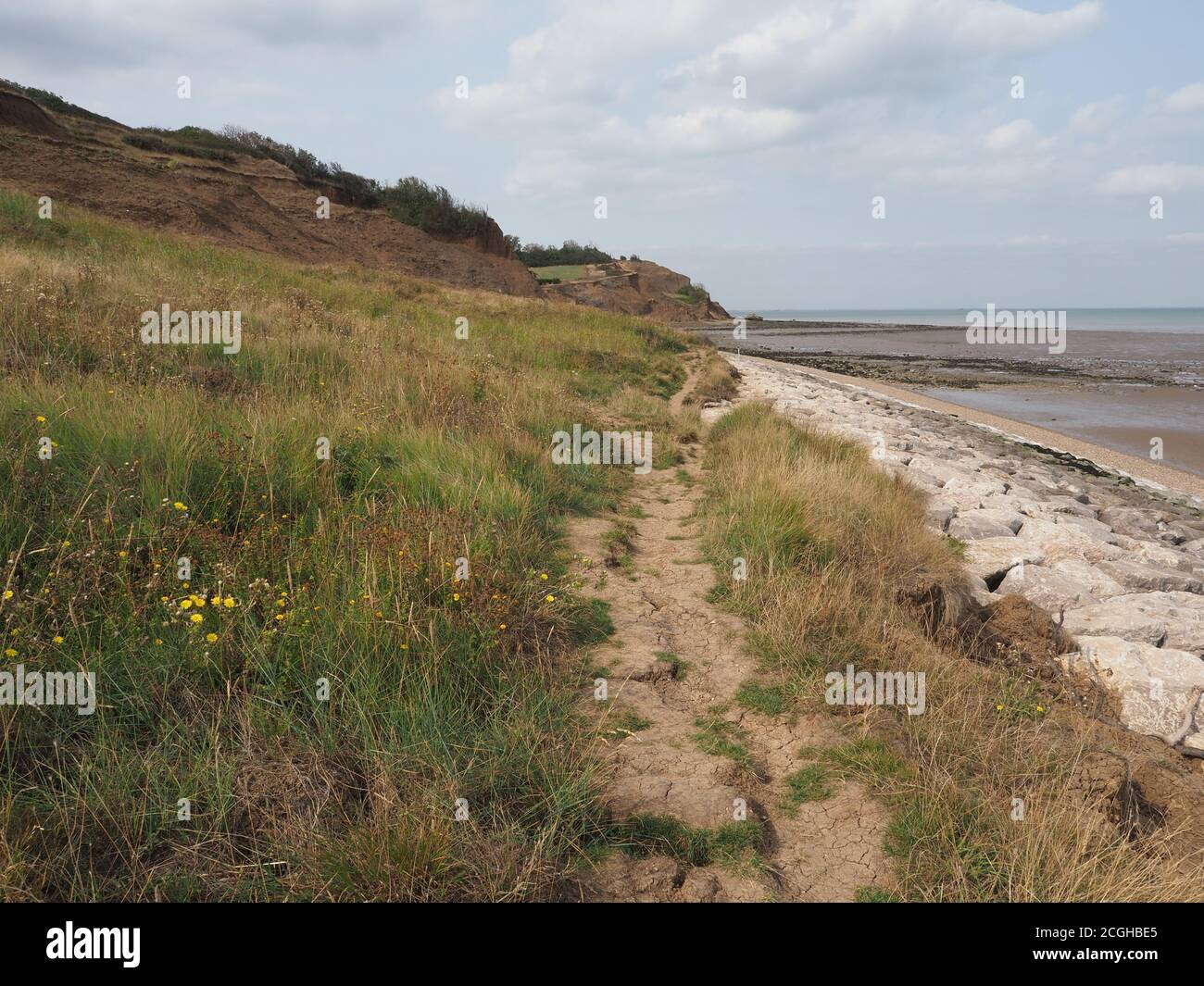 Warden Bay, Kent, UK. 11th September, 2020. UK Weather: a sunny and ...
