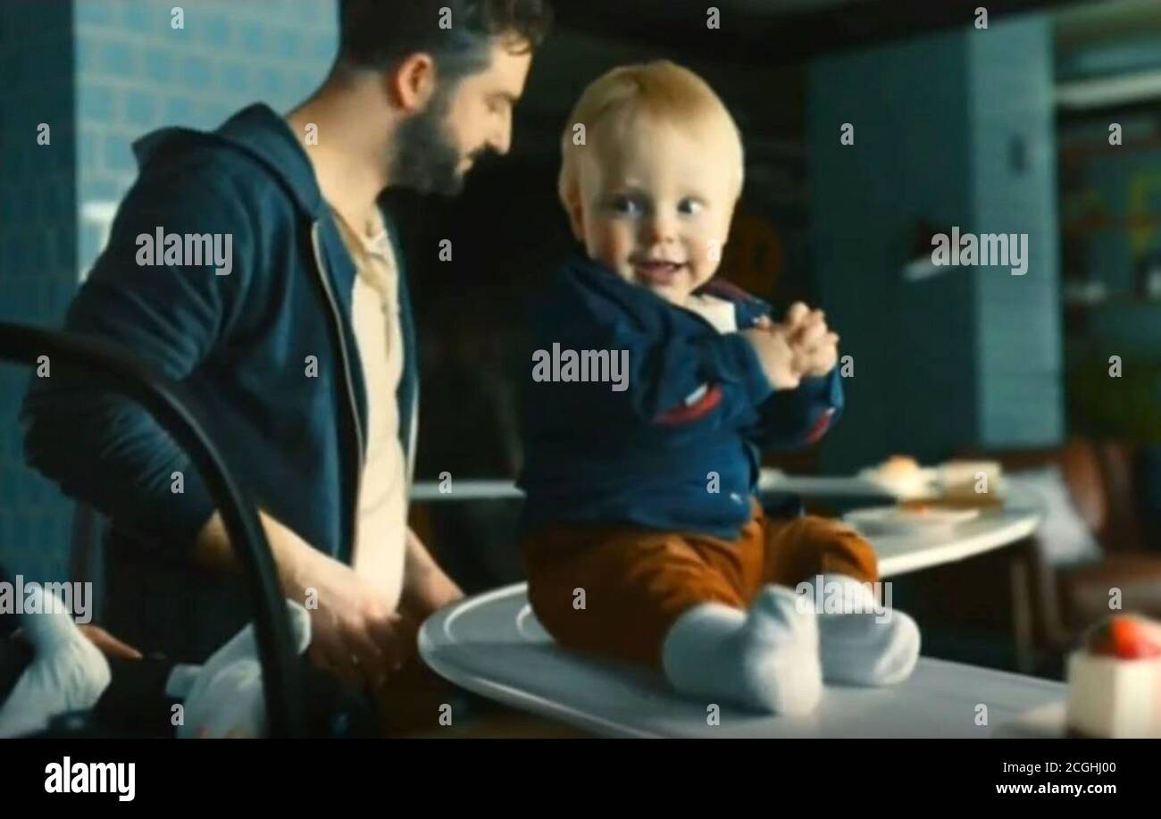 Gender stereotypes advert hi-res stock photography and images - Alamy