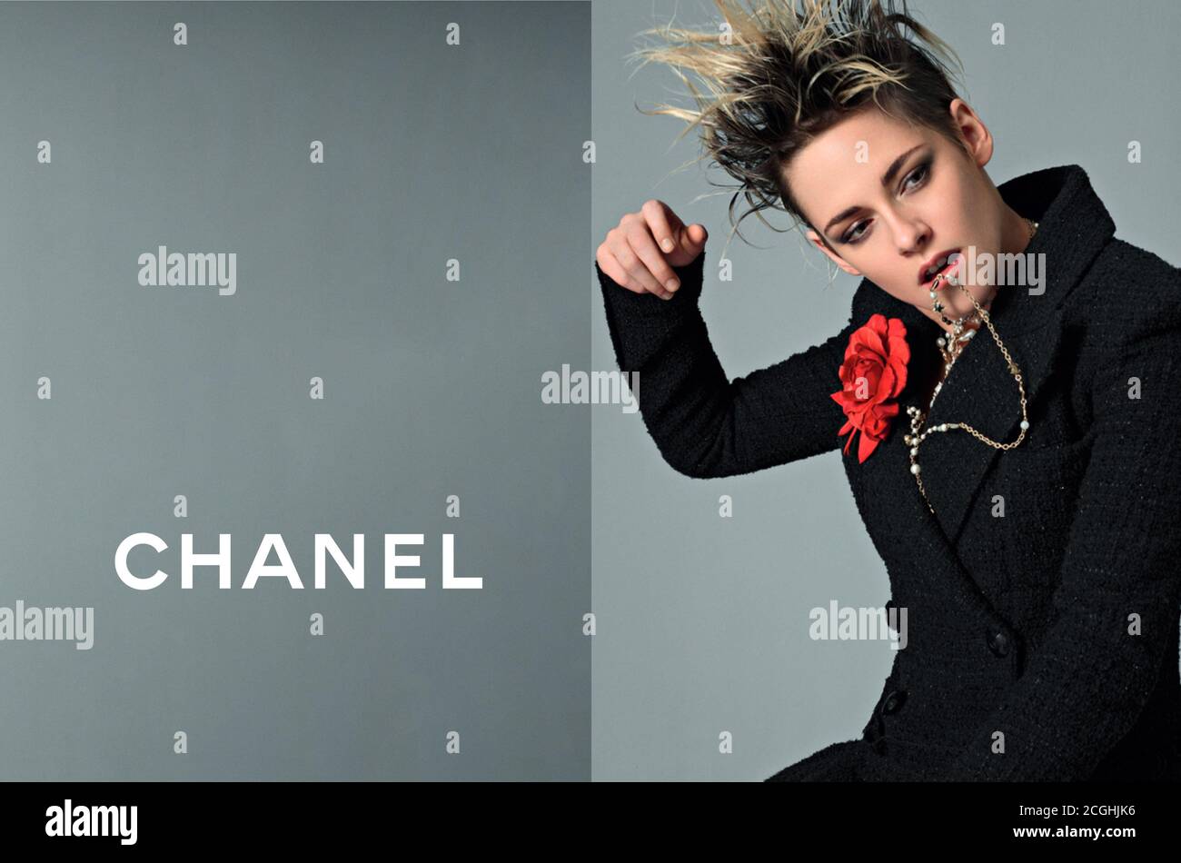 2010s UK Chanel Magazine Advert Stock Photo - Alamy