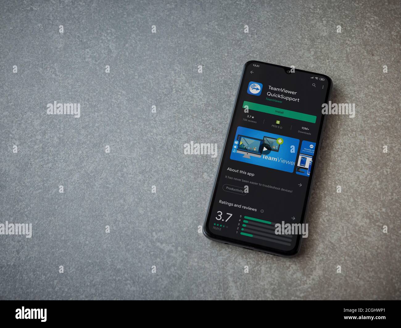 Lod, Israel - July 8, 2020: TeamViewer QuickSupport app play store page ...