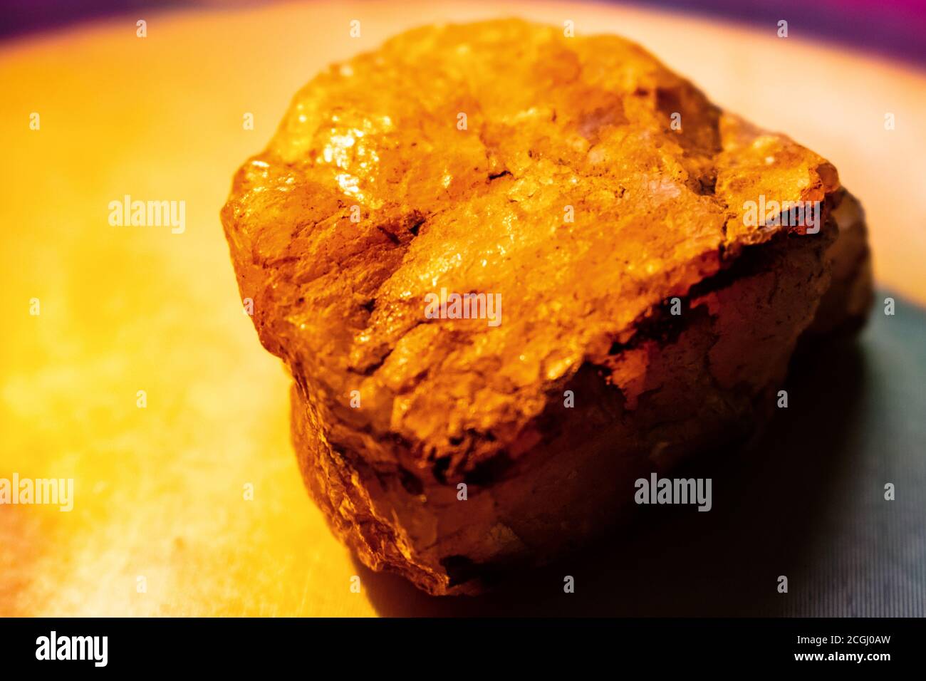 Golden stone hi-res stock photography and images - Alamy