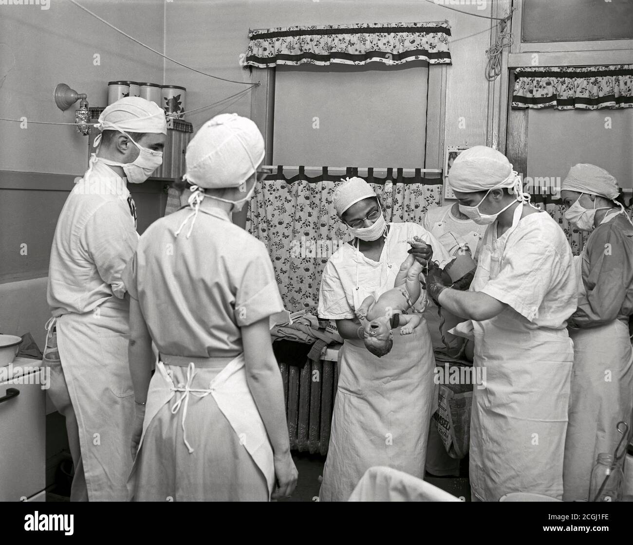 Chicago Maternity Birthing Center, delivery of a baby, Sept, 1958 ...