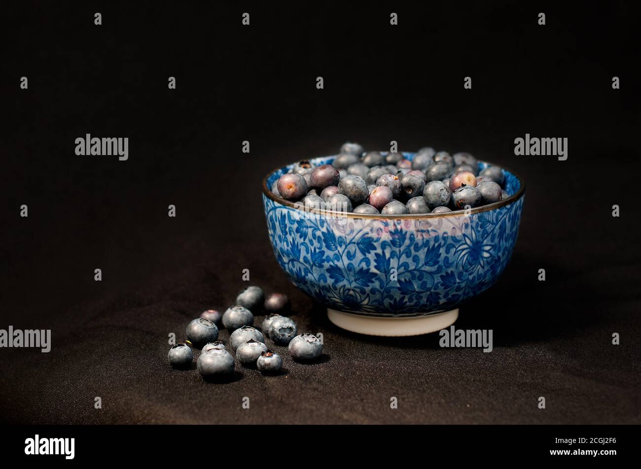 Simple horizontal hi-res stock photography and images - Alamy