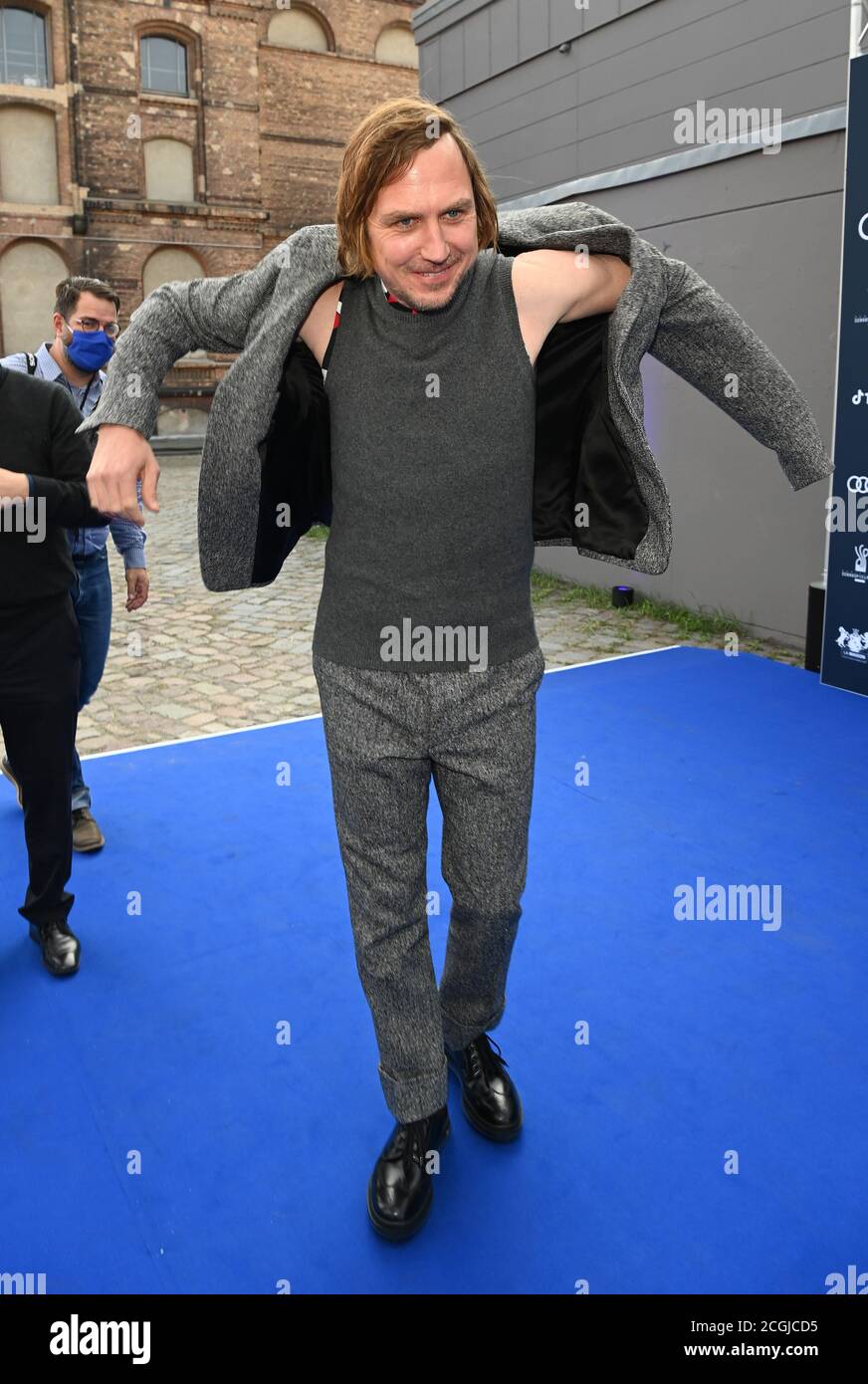 Berlin, Germany. 11th Sep, 2020. The actor Lars Eidinger comes to the ...