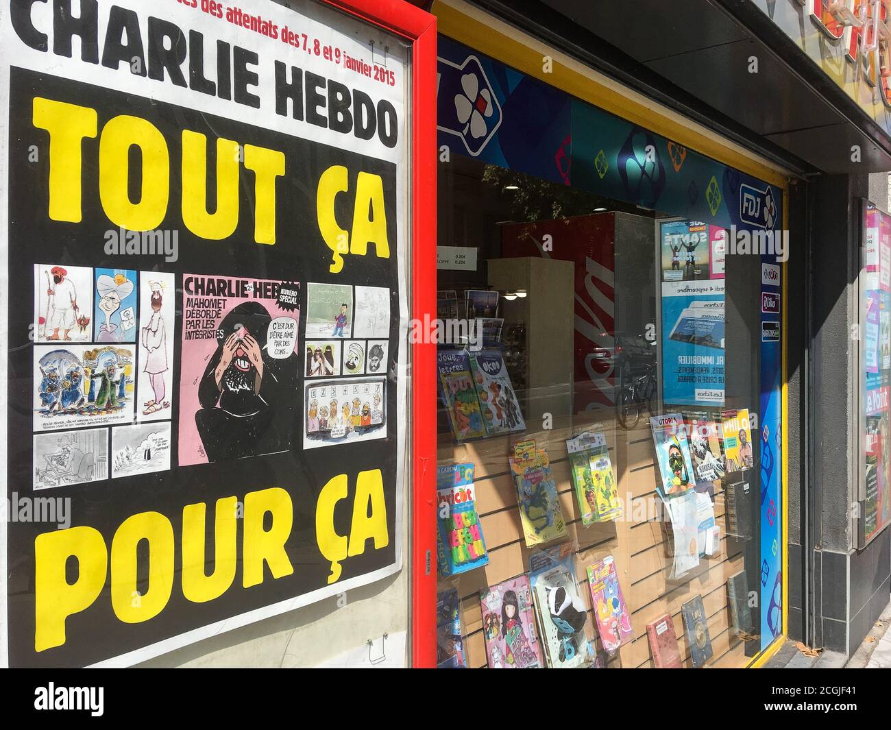 Frontpage of satirical magazine Charlie Hebdo, Lyon, France, 2020 Stock ...