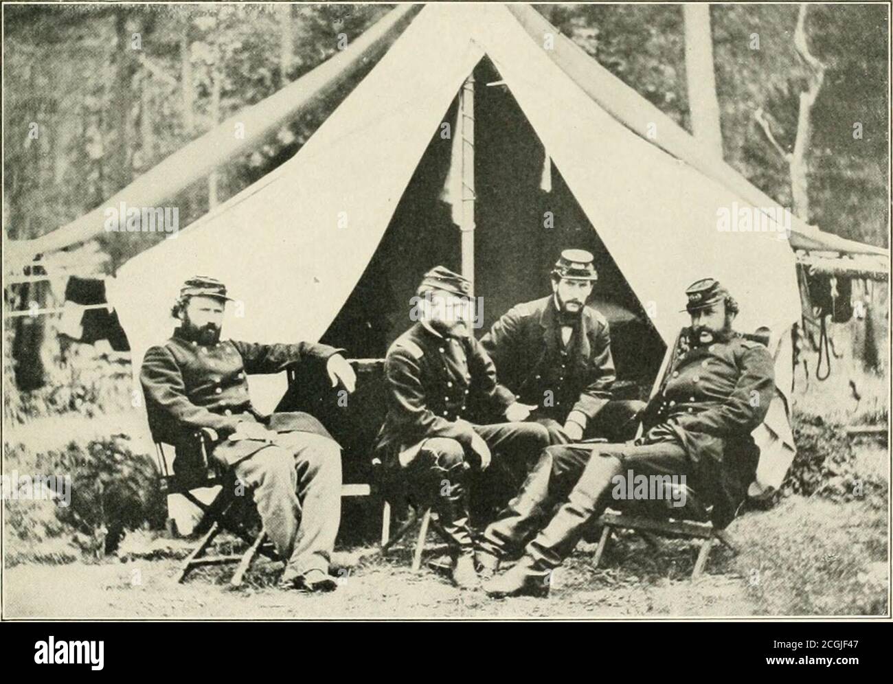 . The photographic history of the Civil War : thousands of scenes ...